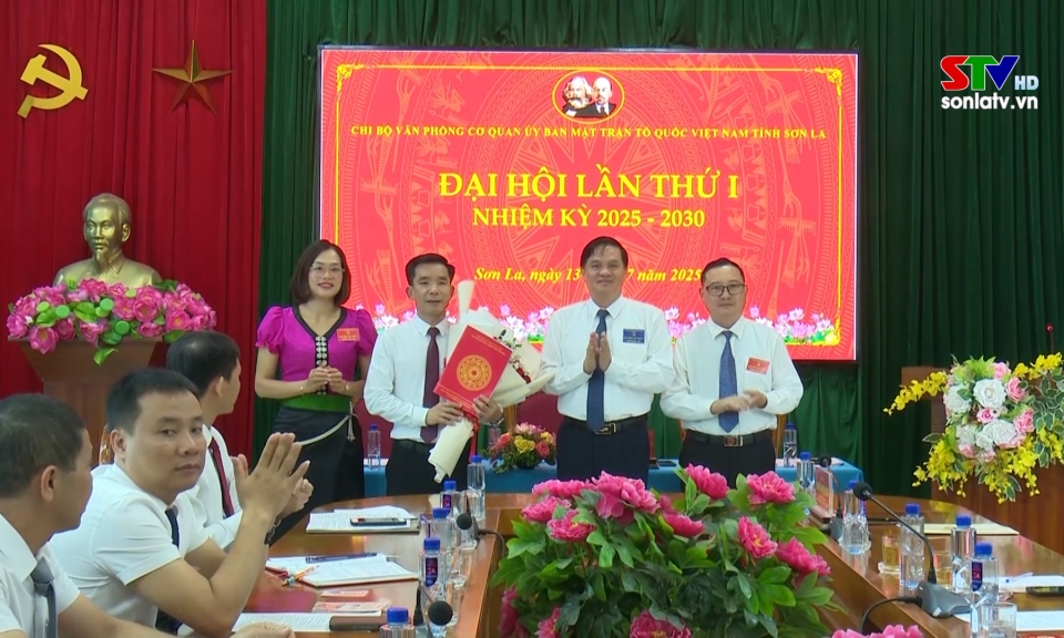 Chi bộ Văn phòng cơ quan Ủy ban MTTQ Việt Nam tổ chức Đại hội lần thứ I ...